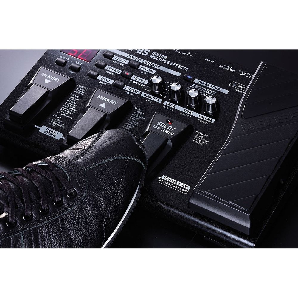 Pedaleira Com Multi Efeitos Para Guitarra ME-25 - Boss | Guitarra ...